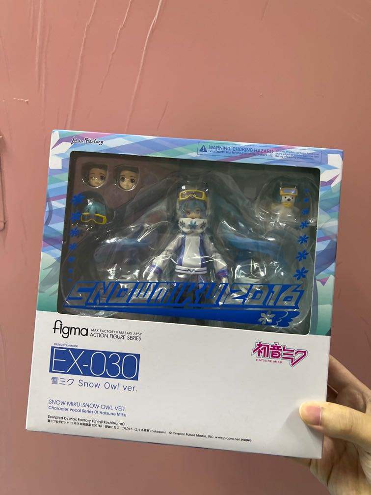 Figma EX-030 雪初音 Snow Owl ver, 興趣及遊戲, 玩具 & 遊戲類 - Carousell