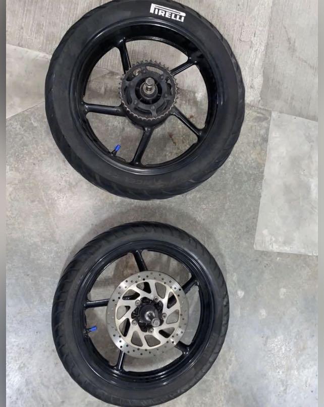 FZ16 Rims Tyres, Motorcycles, Motorcycle Accessories on Carousell