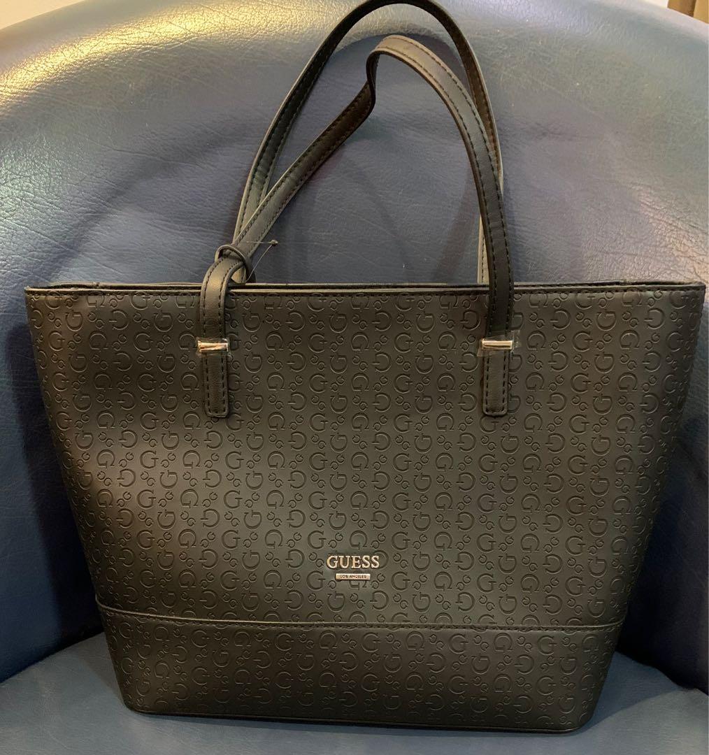 GUESS TOTE, Luxury, Bags & Wallets on Carousell