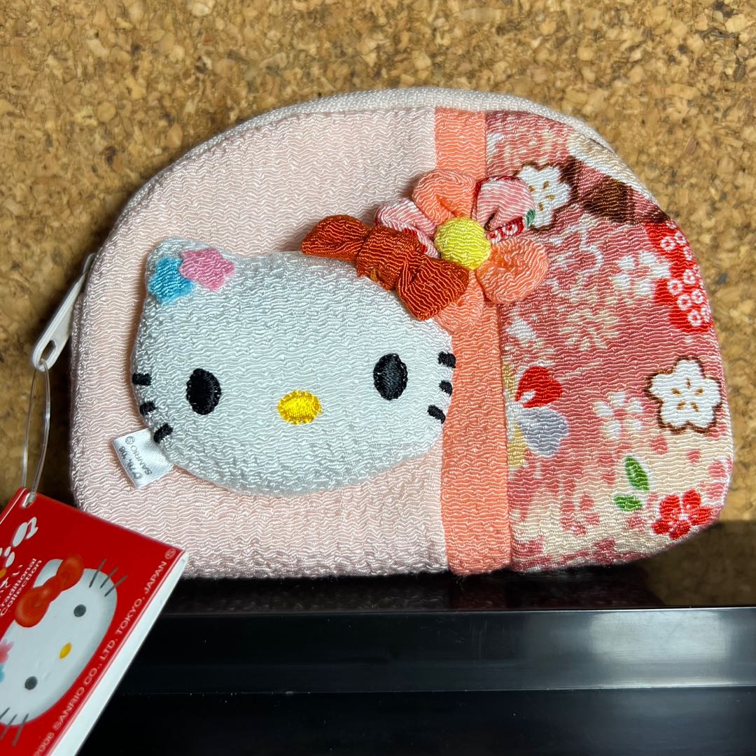 Hello Kitty Traditional Japanese Collection Chirimen Crepe Fabric Pouch ...
