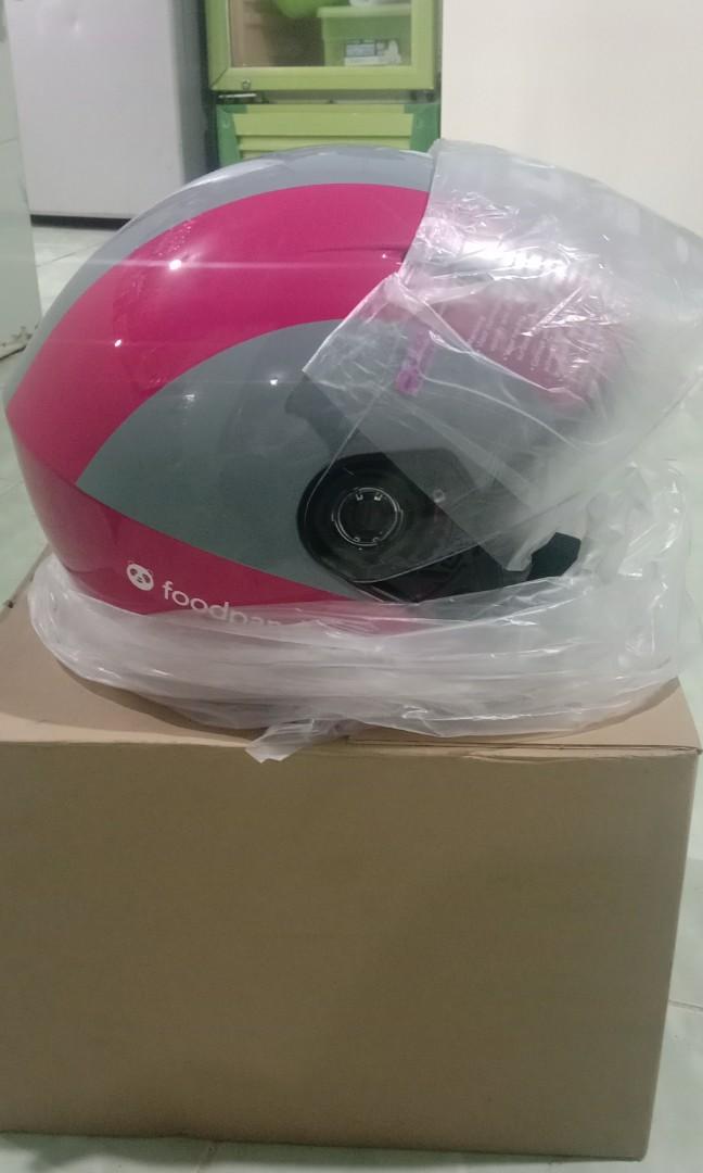 Helmet foodpanda limited edition, Motorbikes on Carousell