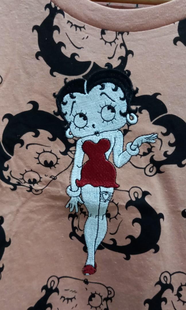 Large Embroidered Betty Boop Crop Top, Women's Fashion, Tops, Others Tops on Carousell