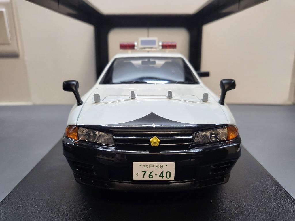 (NEGO) Nissan Skyline GT-R R32 Police Car (1:18 - AUTOART) / Ignition ...