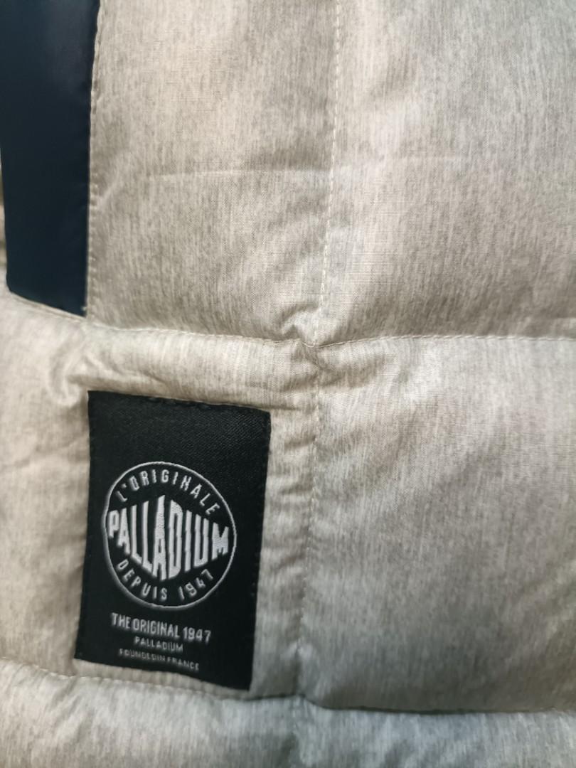 PALLADIUM CAMOU PUFFER JACKET(REVERSIBLE), Men's Fashion, Coats ...