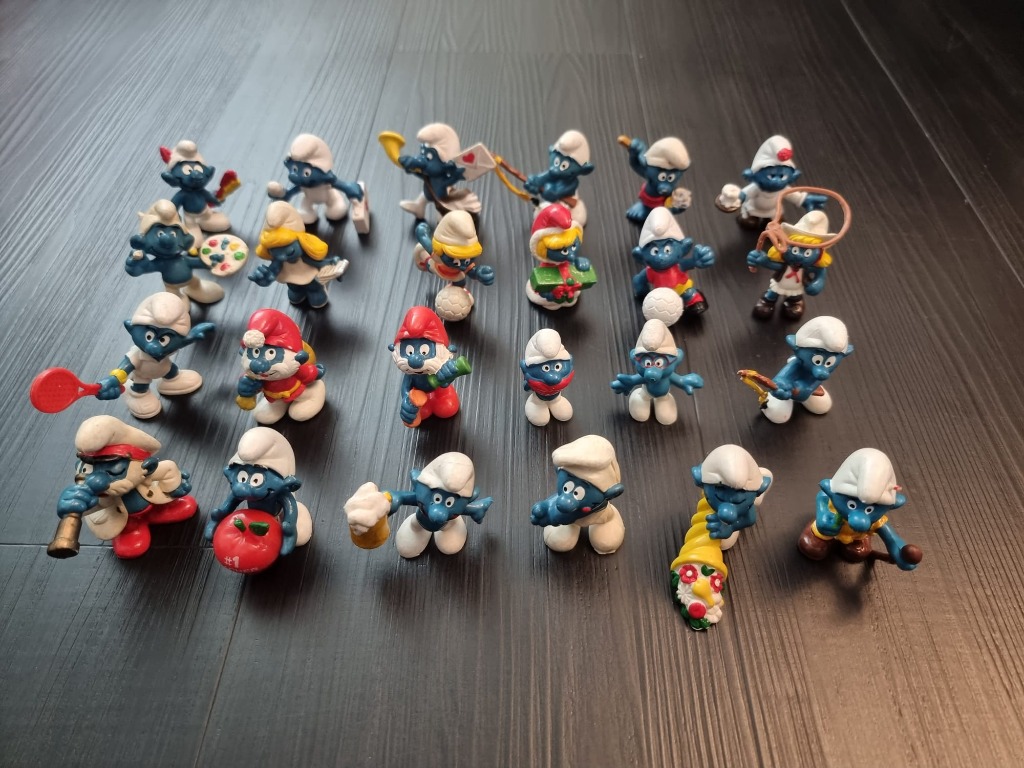 Smurf Smurfette Figurine Vintage Collection 1965 - 1983 Smurfs Playing ...
