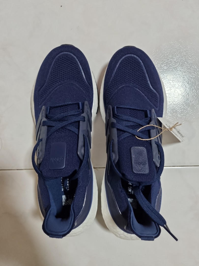 Ultraboost 22 Collegiate Navy US 8.5M, Men's Fashion, Footwear ...