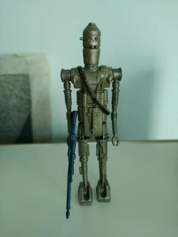 Vintage IG 88 Star Wars figure with weapon, 興趣及遊戲, 收藏品及紀念品, 明星周邊 ...