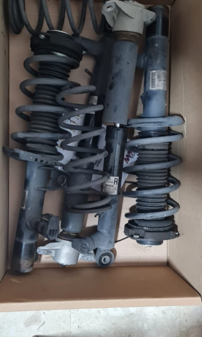 VW Scirocco R DCC (stock), Car Accessories, Accessories on Carousell