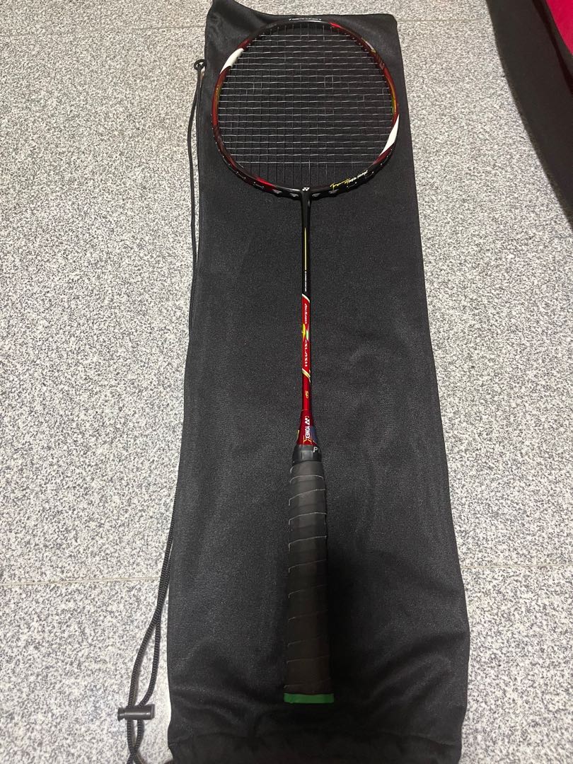 Yonex Arcsaber zslash limited edition racket with Taufik Hidayat ...