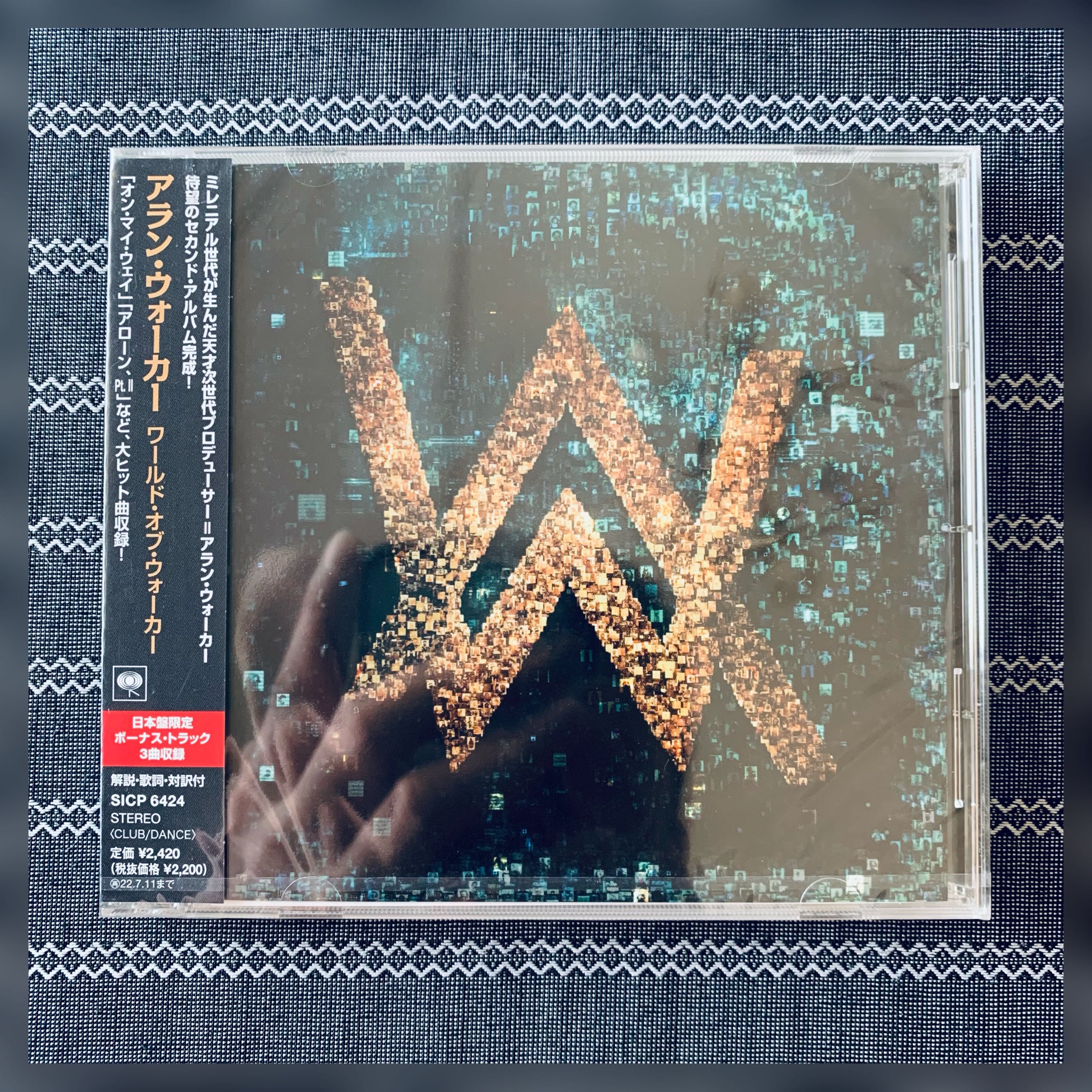 Alan Walker - World Of Walker [Japan Edition] CD, Hobbies & Toys, Music ...
