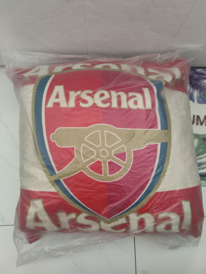 Arsenal Couch Pillow, Everything Else on Carousell