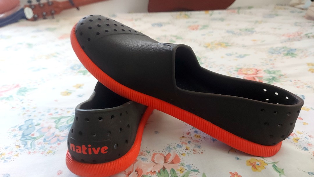 Authentic Native Shoes, Women's Fashion, Footwear, Flats & Sandals on ...