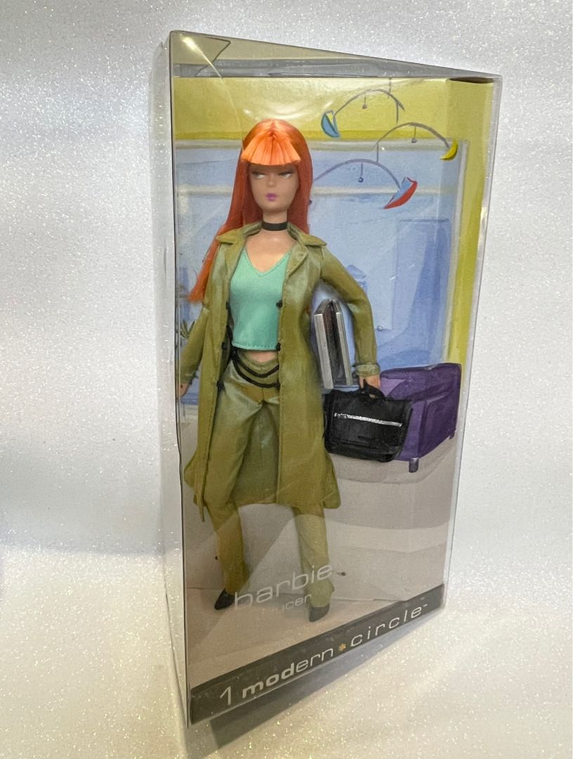 Barbie Producer doll 1 Modern Circle / Barbie collector, Hobbies & Toys ...