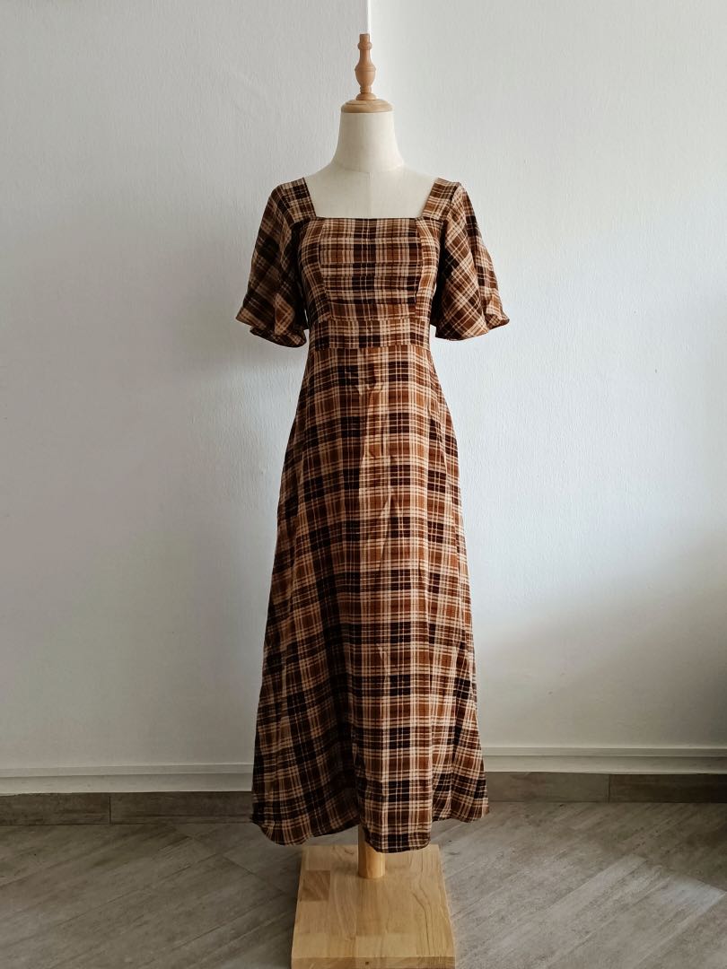 Checkered Maxi Dress, Women's Fashion, Dresses & Sets, Dresses on Carousell