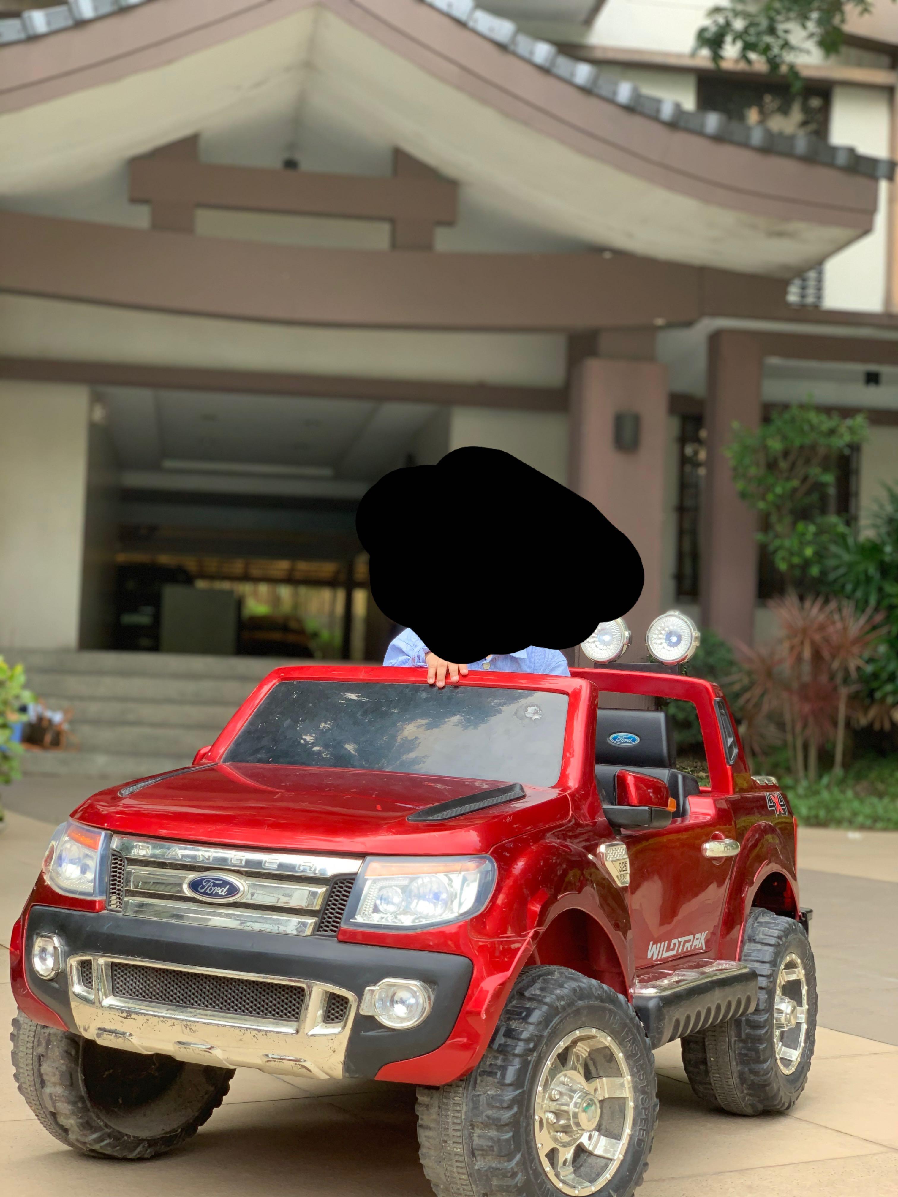 Chicco Stroller & Ford Ranger Car for baby, Babies & Kids, Infant ...