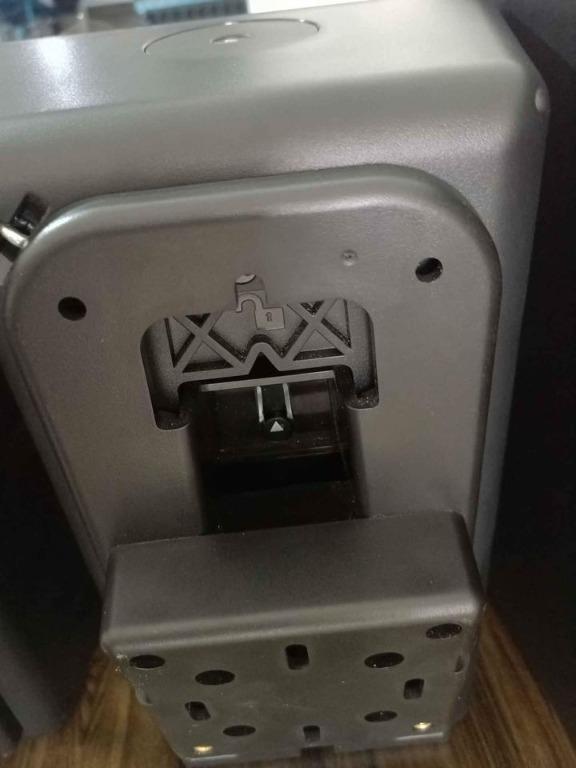 Extron Speaker black 8'Ohm Surface Mount Speaker Sm-26 @ P7,500, Audio ...