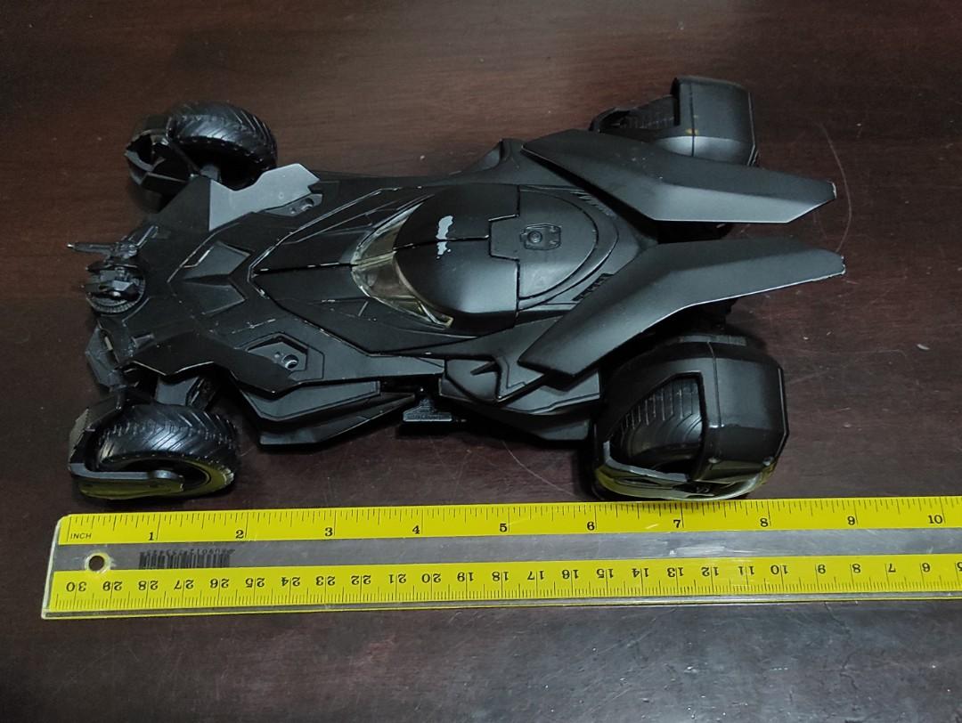 Jada Batmobile Metal Die Cast 1/24 Scale, Hobbies & Toys, Toys & Games ...