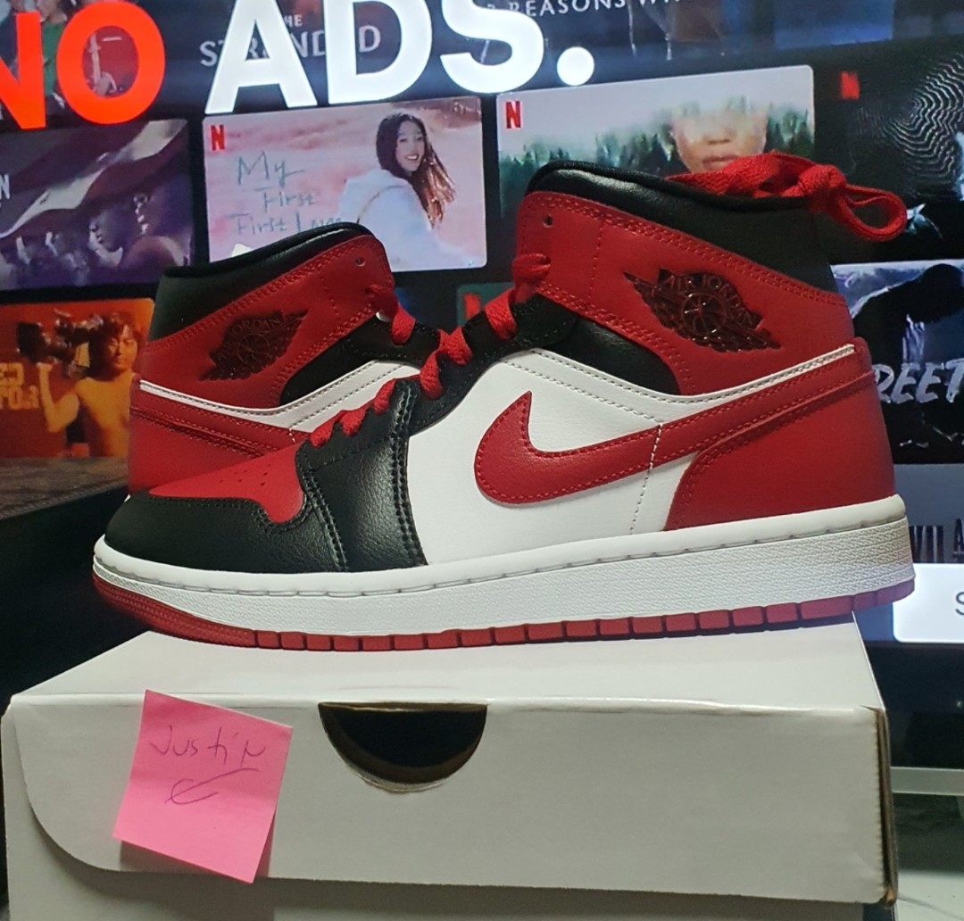 Jordan 1 mid black gym red reverse black toe, Women's Fashion, Footwear ...