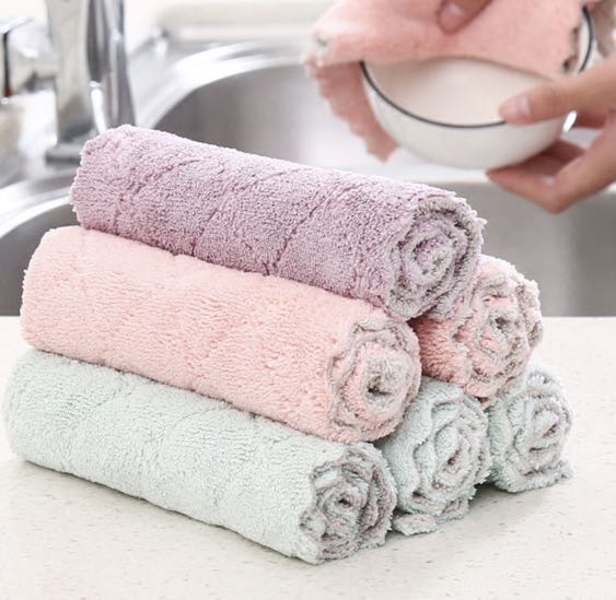 PKT of 10 Table Wipe Cloth, Furniture & Home Living, Kitchenware ...