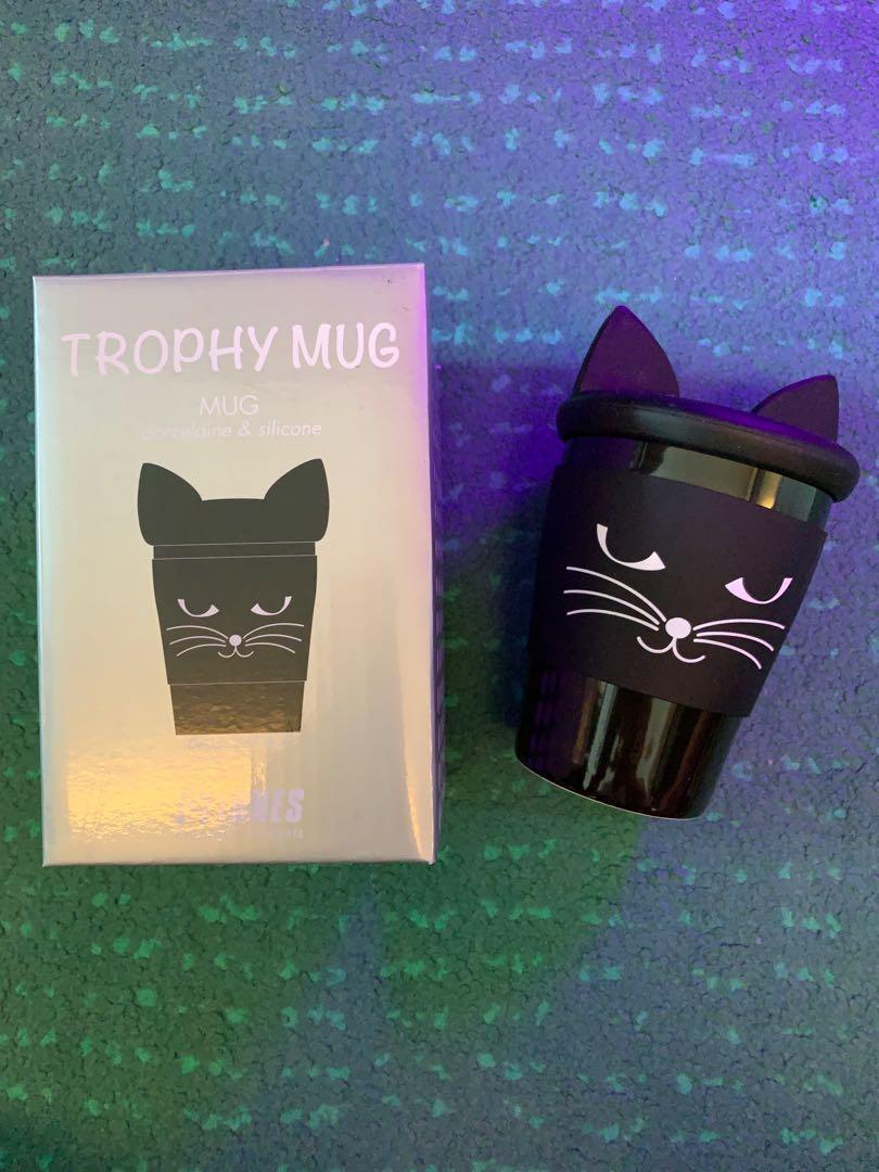 Original Pylones Trophy Mug (Black), Furniture & Home Living ...