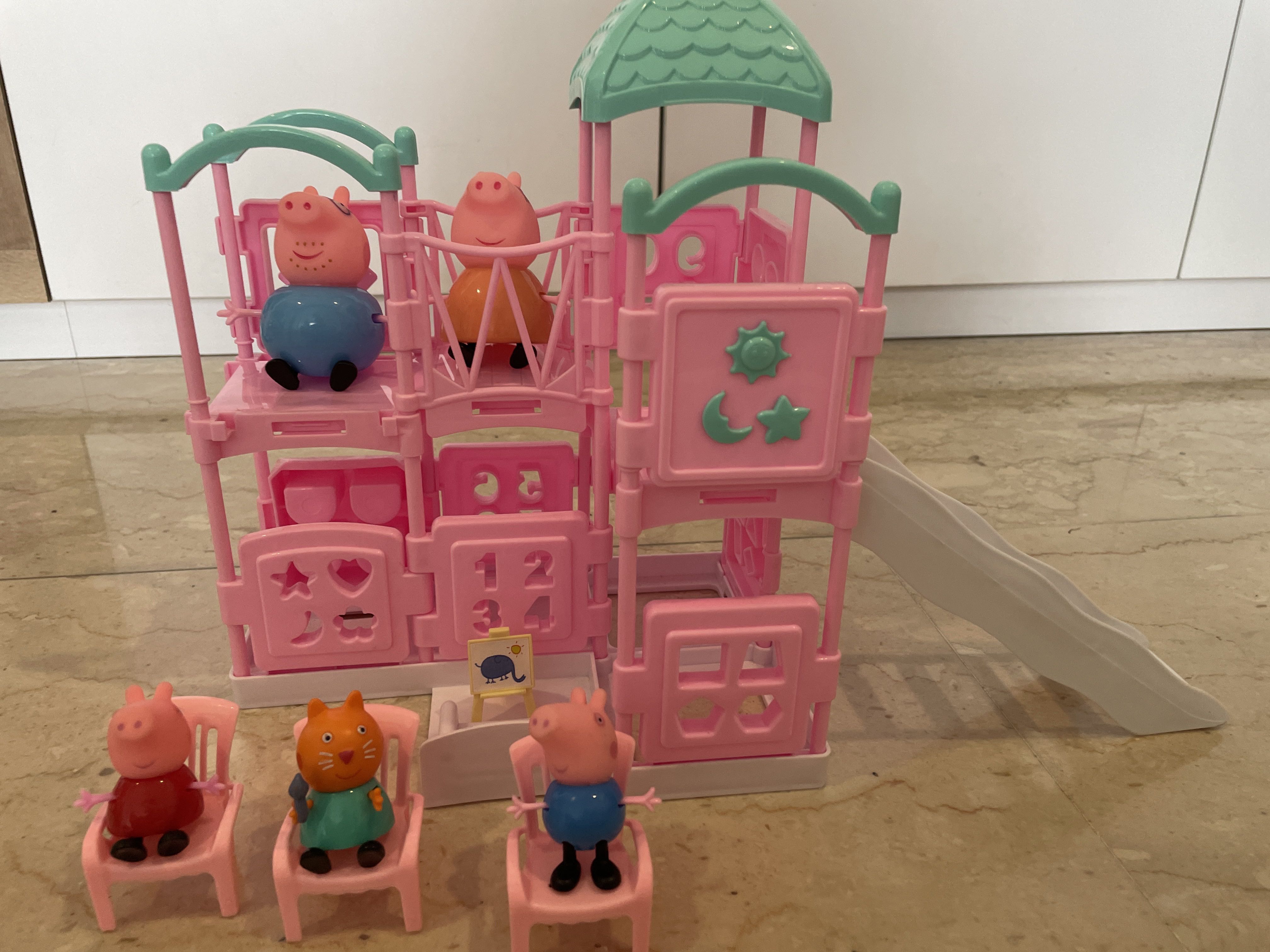 Peppa pig playground toy set, Hobbies & Toys, Toys & Games on Carousell