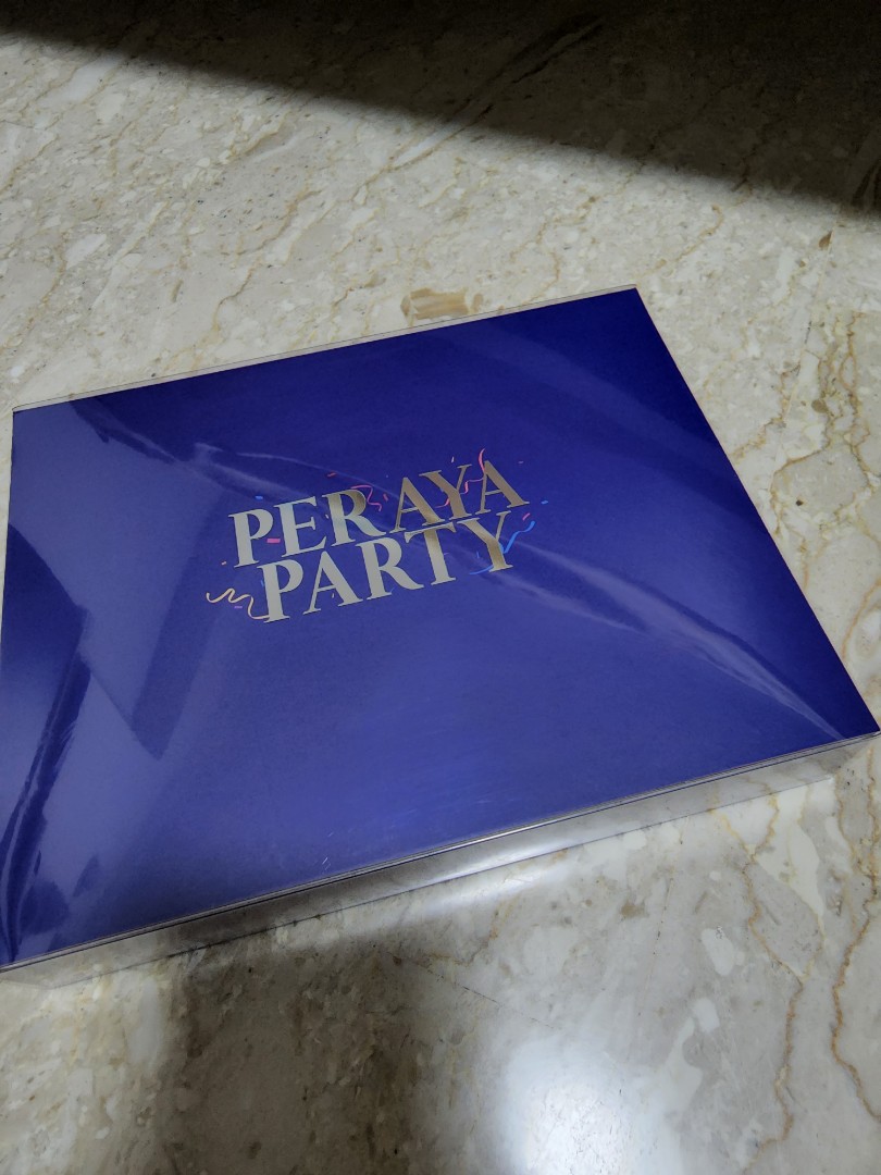 Peraya Party Boxset, Hobbies & Toys, Music & Media, CDs & DVDs on Carousell