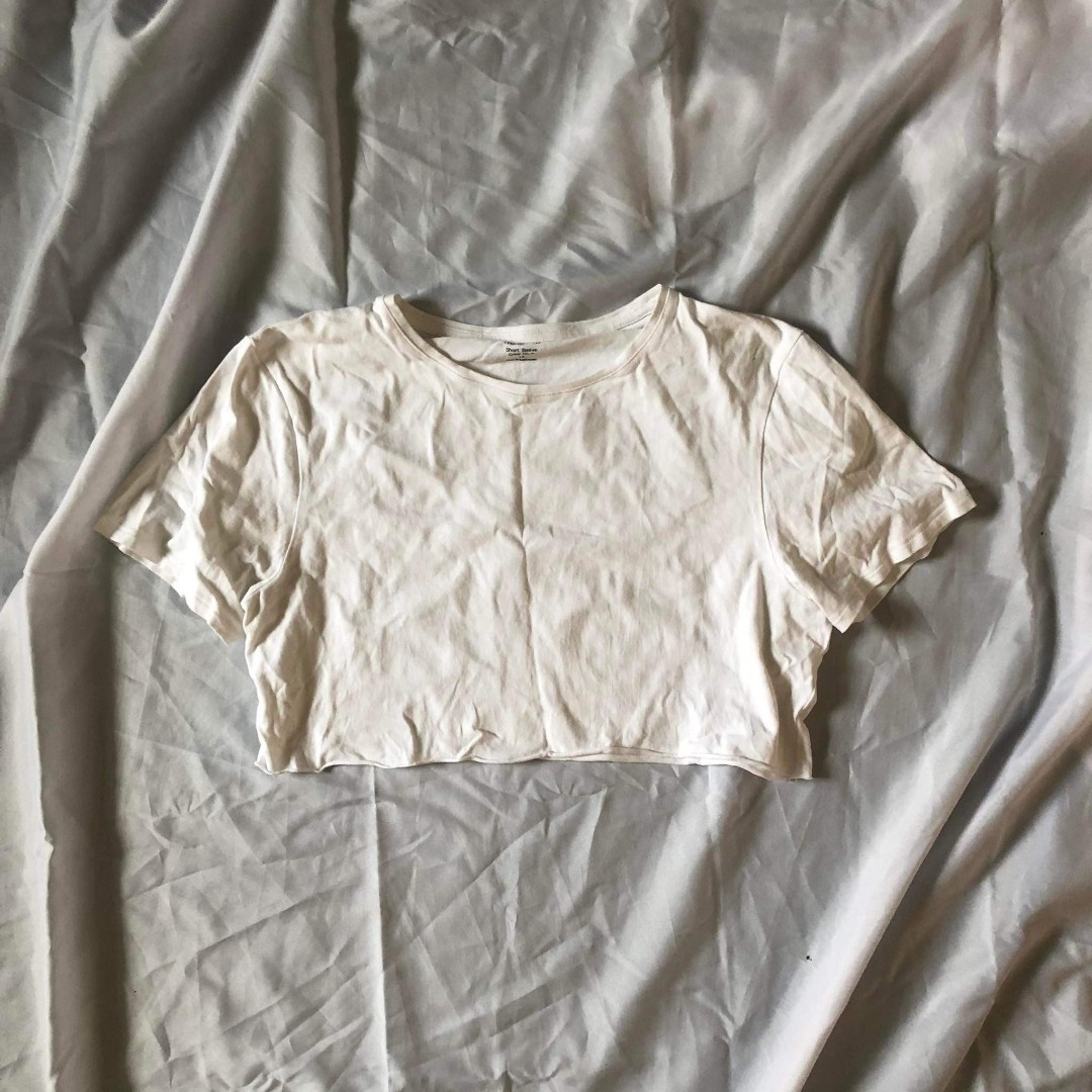 Plain white hanging top, Women's Fashion, Tops, Others Tops on Carousell