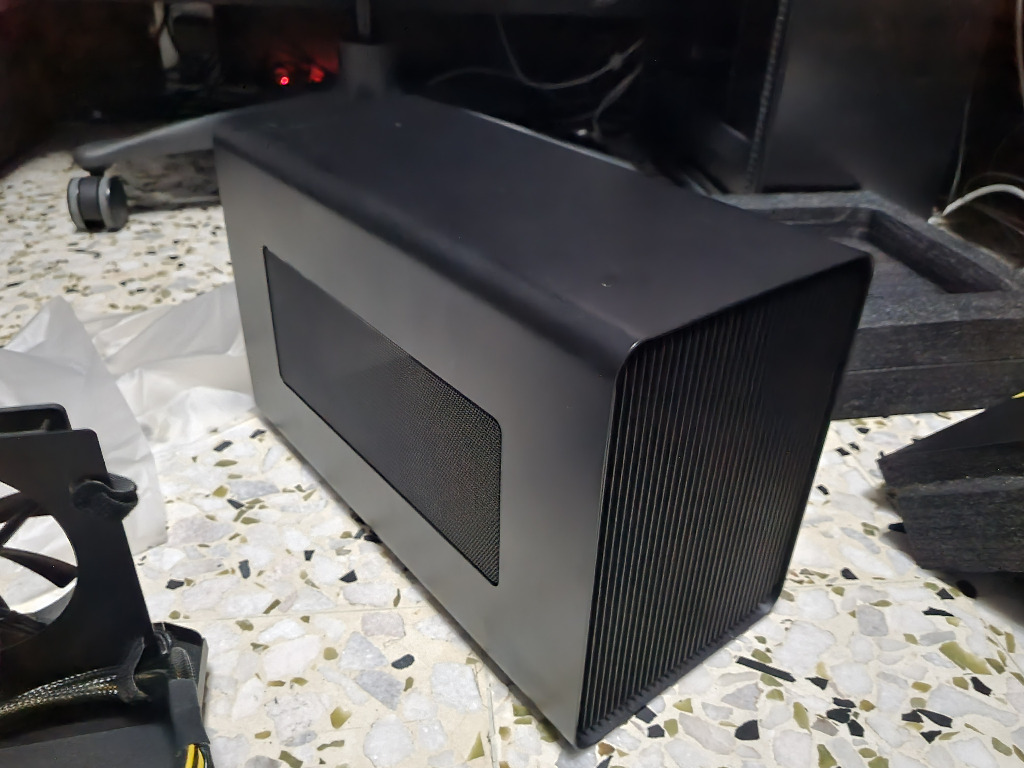 Razer Core X External Graphics Car Thunderbolt GPU Dock, Computers ...