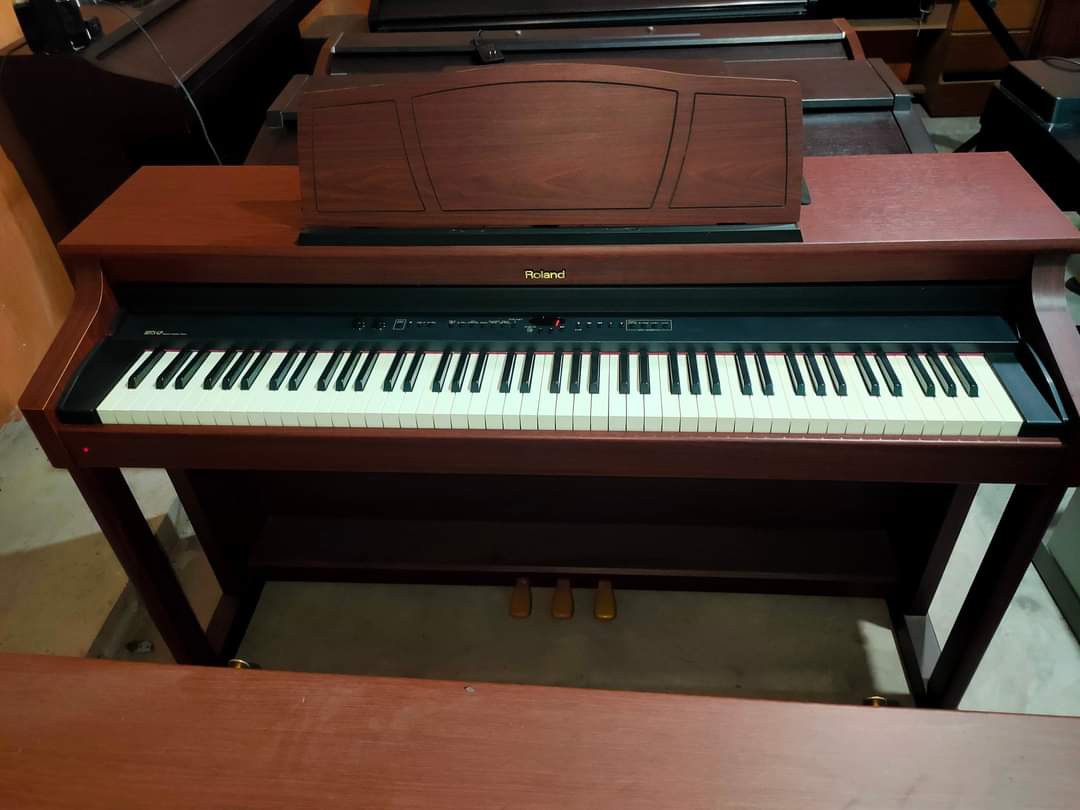 Roland HP7S-GP Weighted Hammer 88-Key Digital Piano, Hobbies & Toys ...