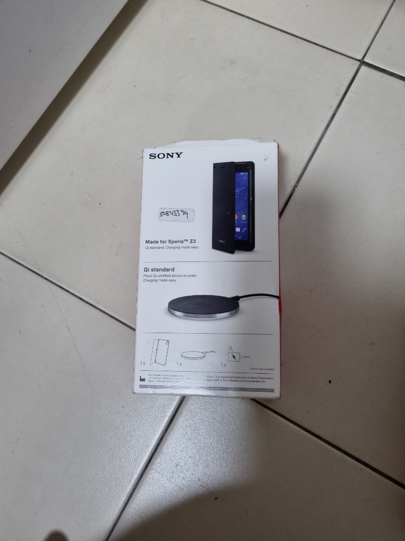 Sony wireless charging plate, Mobile Phones & Gadgets, Mobile & Gadget ...