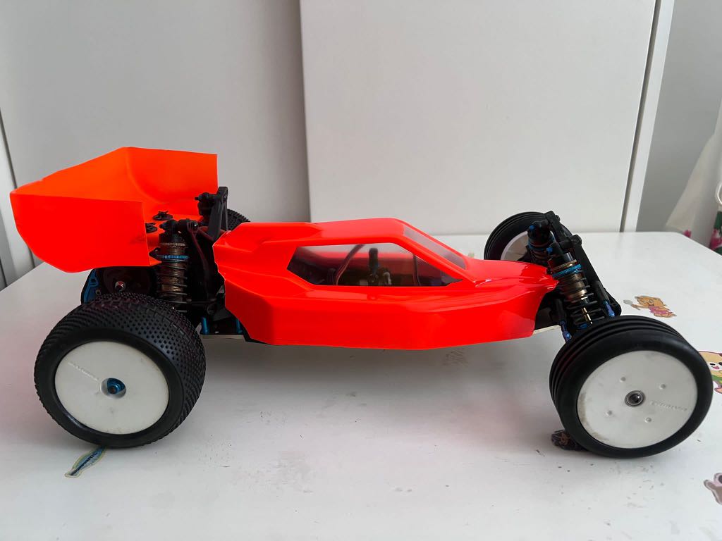 Tamiya TRF201 2WD buggy RTR, Hobbies & Toys, Toys & Games on Carousell