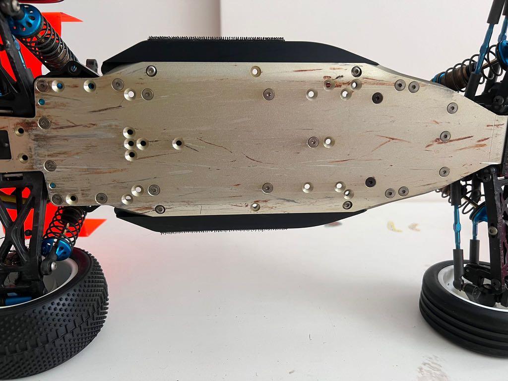 Tamiya TRF201 2WD buggy RTR, Hobbies & Toys, Toys & Games on Carousell