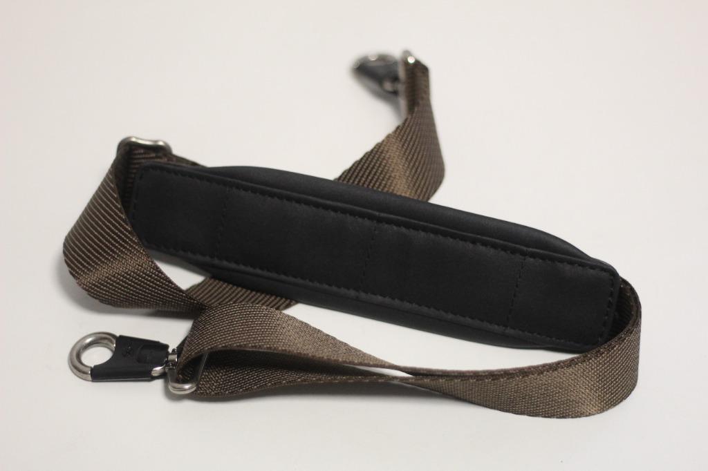 Tumi Alpha Bravo Shoulder Sling Strap, Men's Fashion, Bags, Sling Bags ...