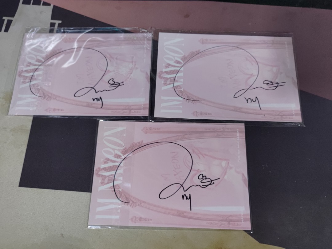 Twice Nayeon Signed Postcard, Hobbies & Toys, Memorabilia ...