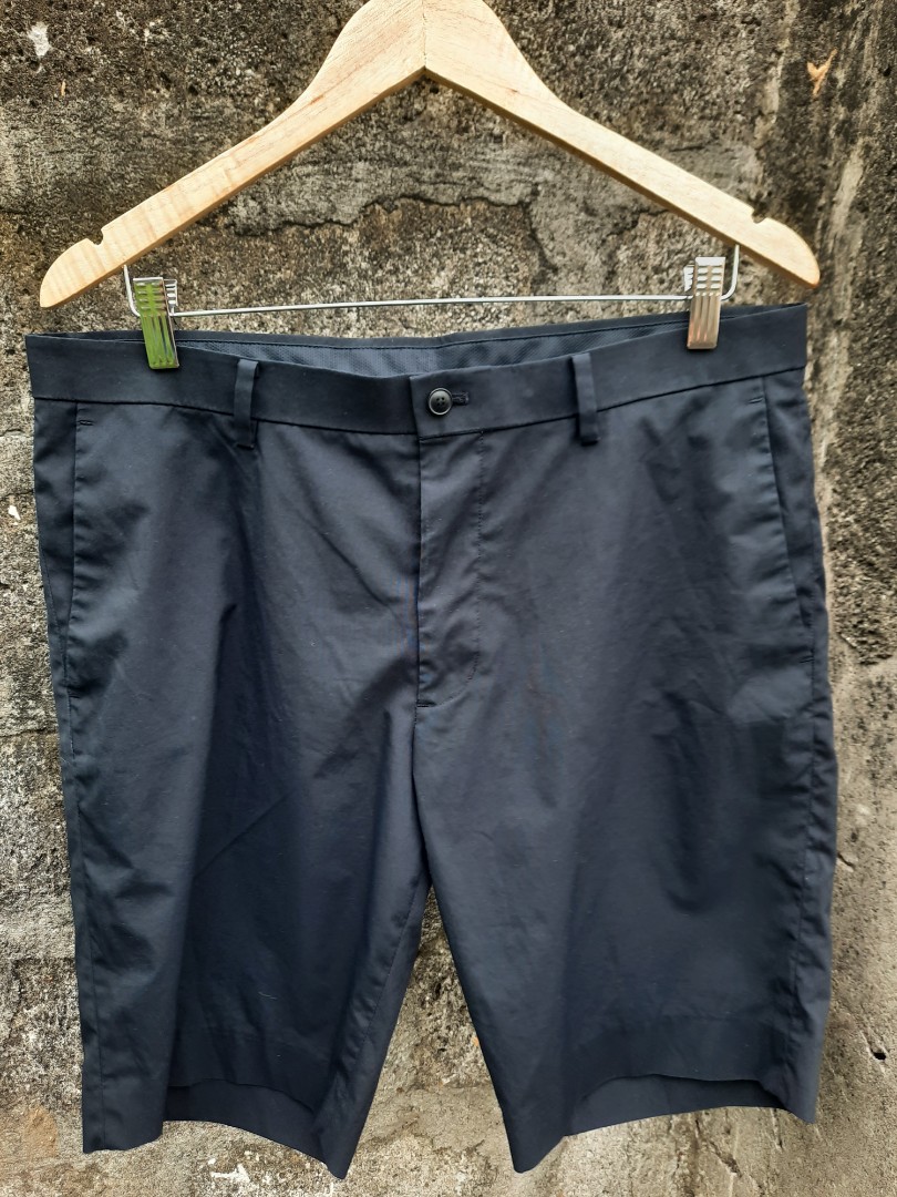 Uniqlo Ultra Light Shorts Men, Men's Fashion, Bottoms, Shorts on Carousell