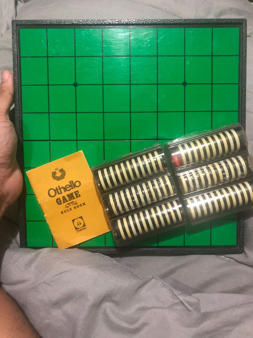 Vintage Othello board game, Hobbies & Toys, Toys & Games on Carousell