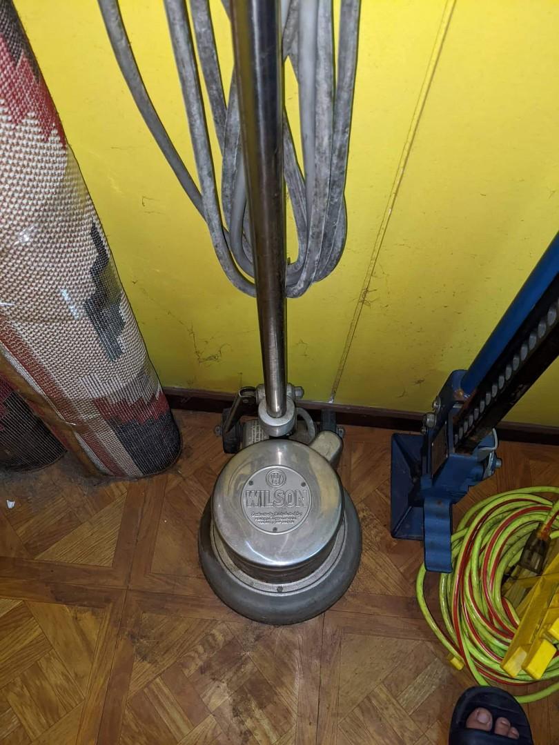 wilson floor polisher, Furniture & Home Living, Cleaning & Homecare ...