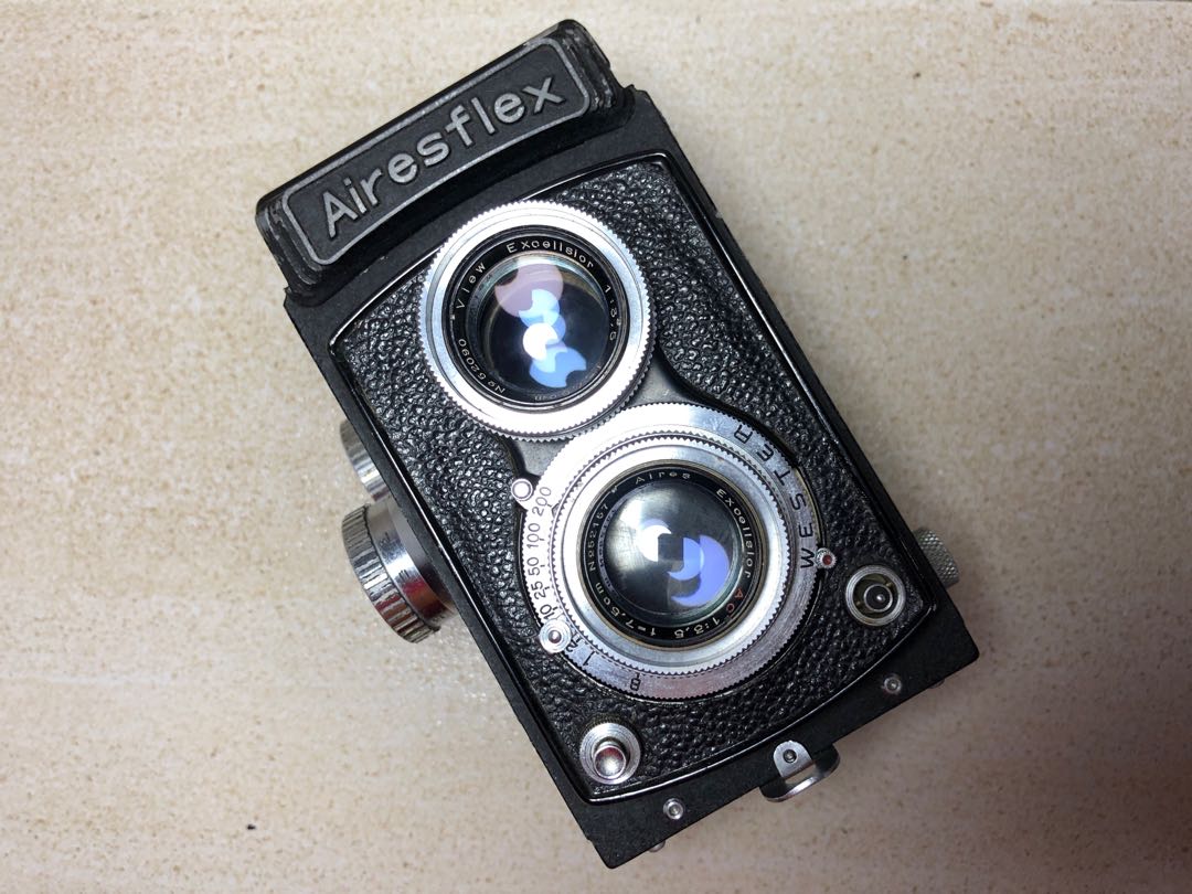 Airesflex TLR, Photography, Lens & Kits on Carousell