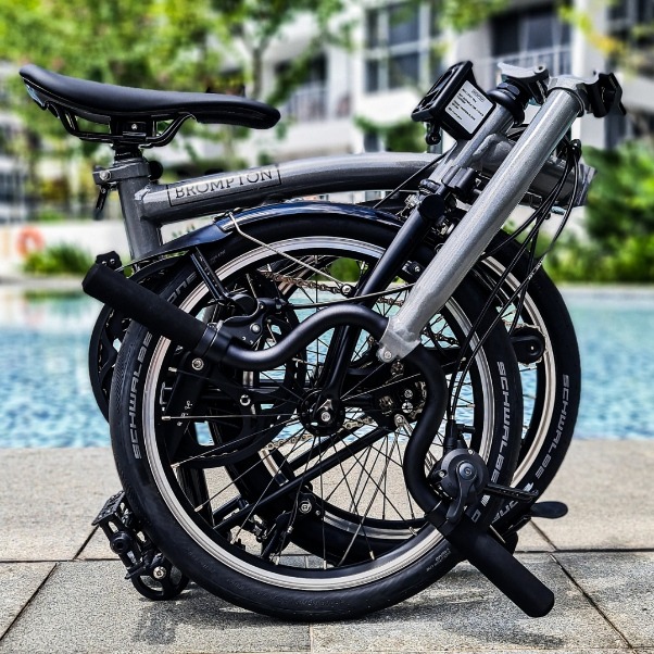 5 MONTHS OLD BROMPTON P-LINE M4L METALLIC STORM GREY, Sports Equipment ...