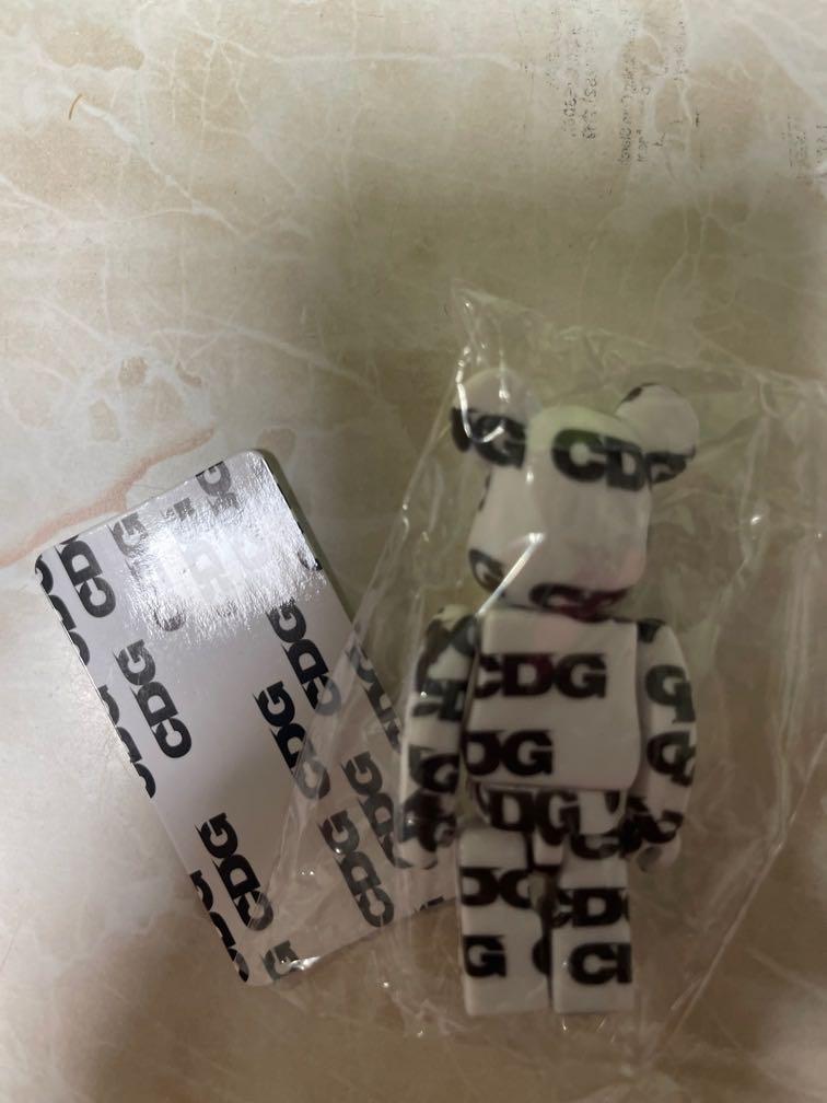 CDG BEARBRICK, 興趣及遊戲, 玩具 & 遊戲類 - Carousell