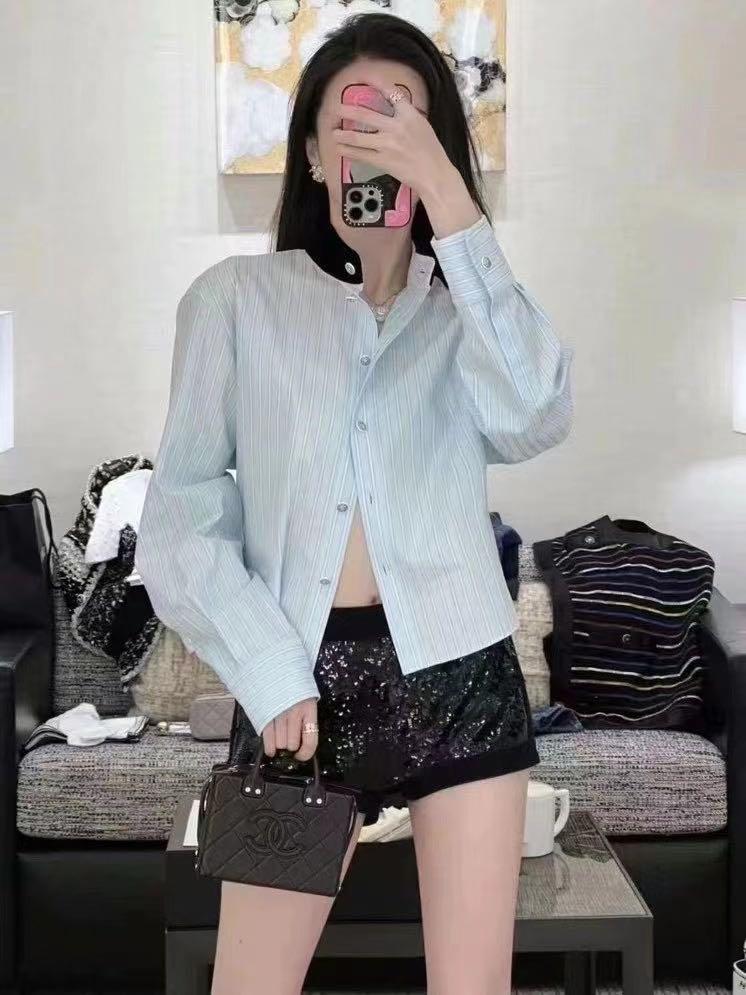 Chanel 22b vanity bag, Women's Fashion, Bags & Wallets, Cross-body Bags ...