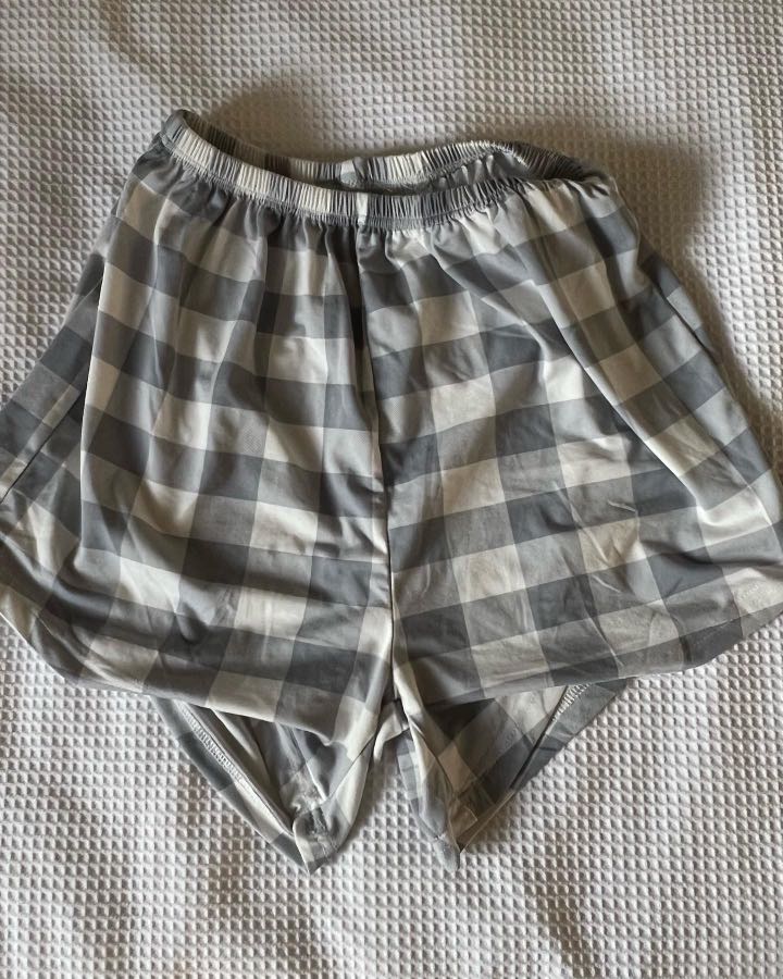 checkered pajama pants, Women's Fashion, Bottoms, Shorts on Carousell