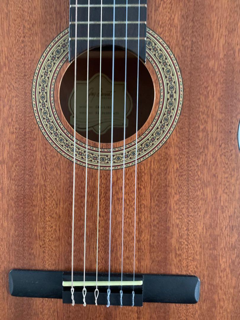 Classical Guitar (+casing), Hobbies & Toys, Music & Media, Musical ...