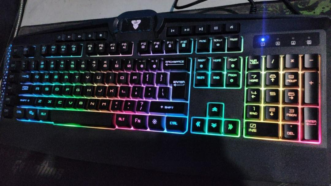 Fantech Booster Fully programmable keyboard, Computers & Tech, Parts ...