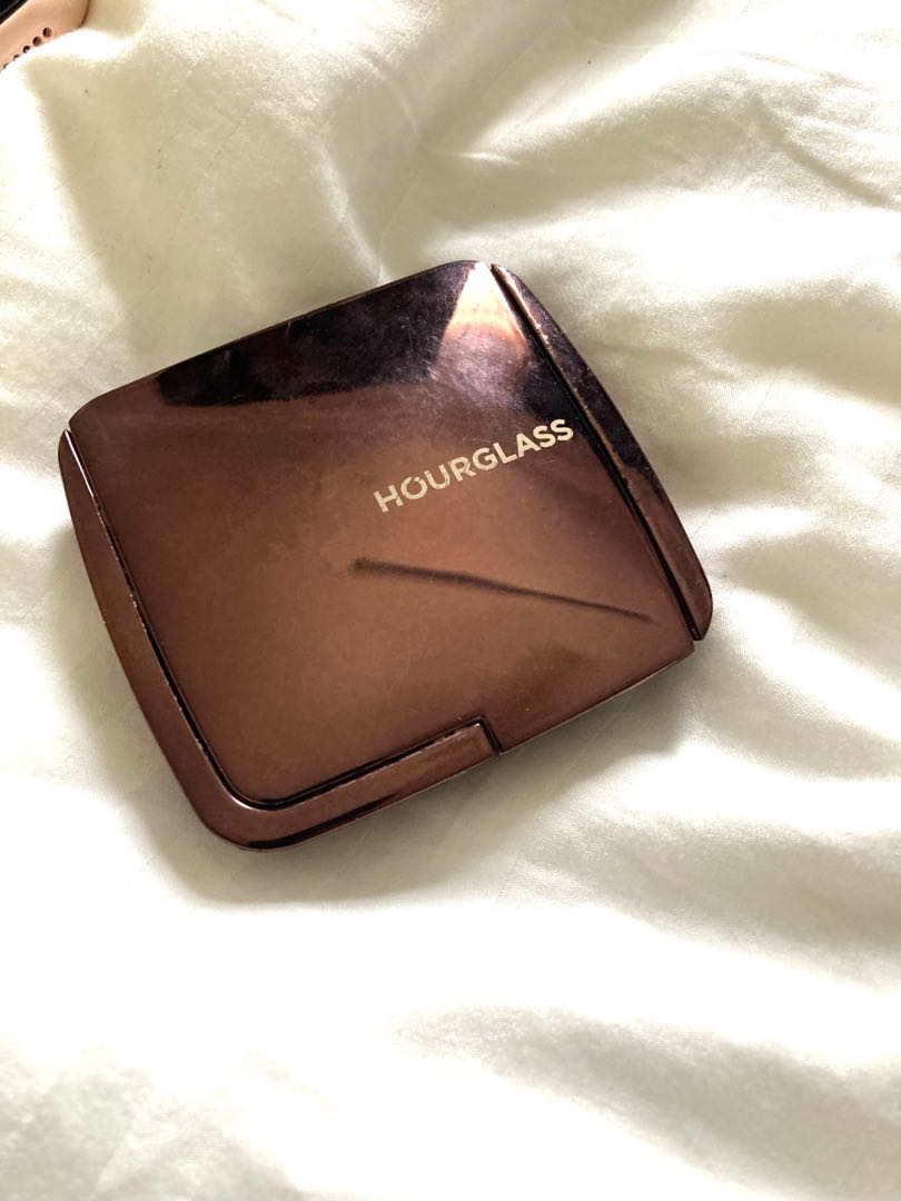 Hourglass Ambient Lighting powder-10g, Beauty & Personal Care, Face ...
