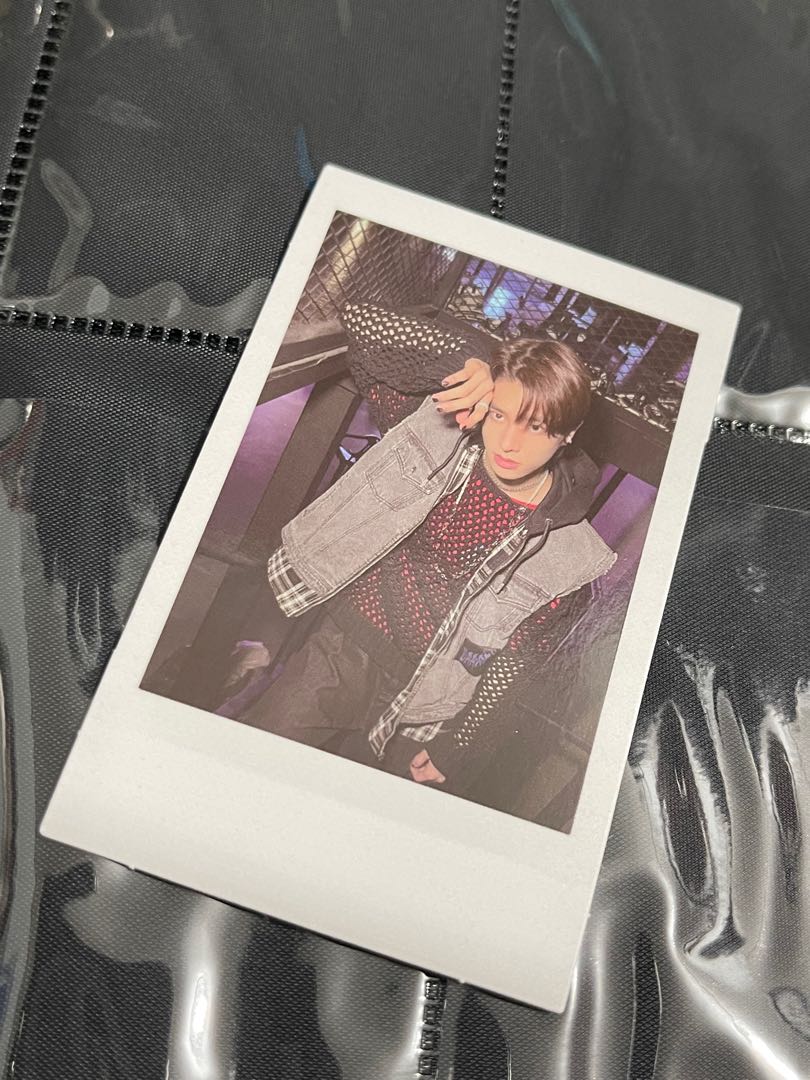 Jake Polaroid Answer Dilemma, Hobbies & Toys, Memorabilia ...