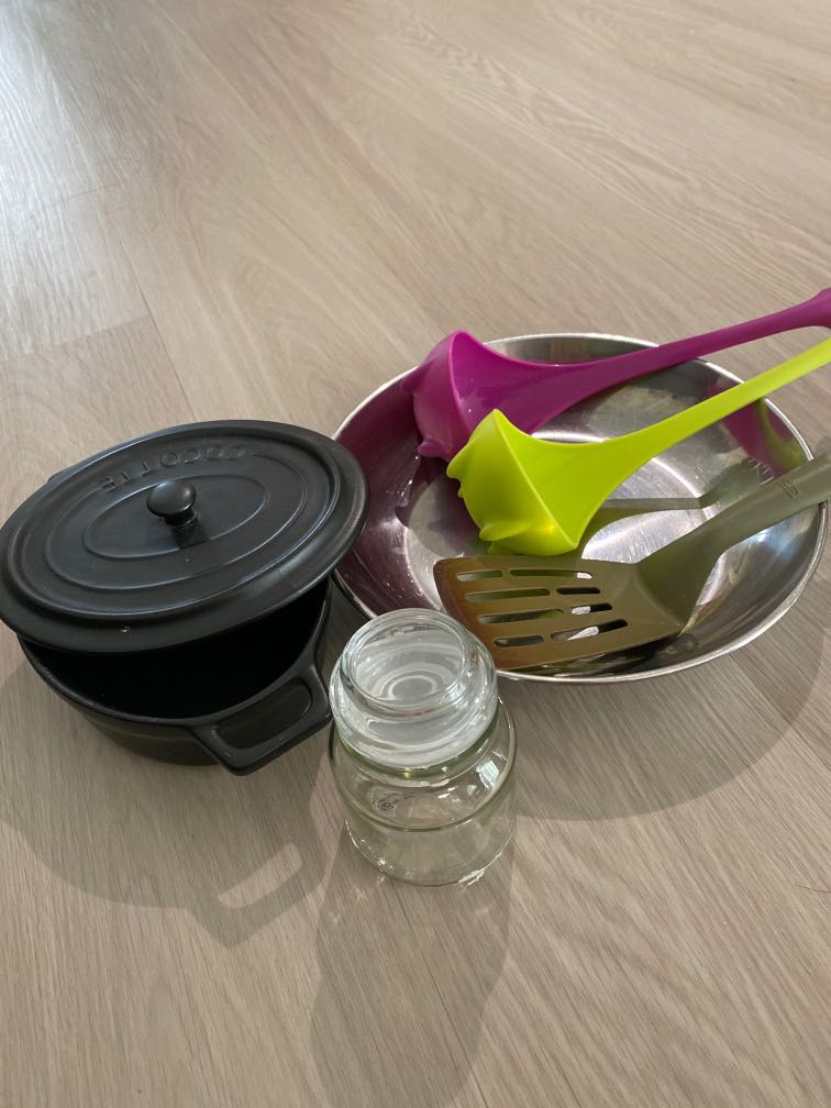 Ladle/ plate kitchen accessories, Furniture & Home Living, Kitchenware ...