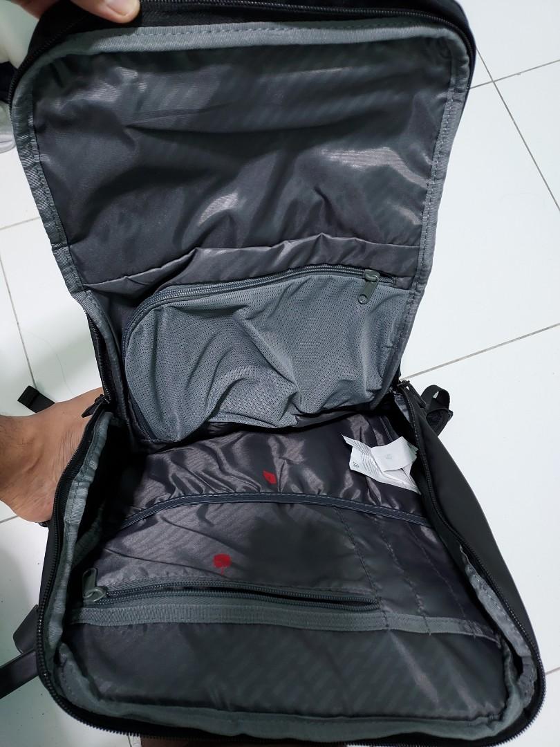 Laptop backpack bag HP Omen Transceptor 15, Men's Fashion, Bags ...