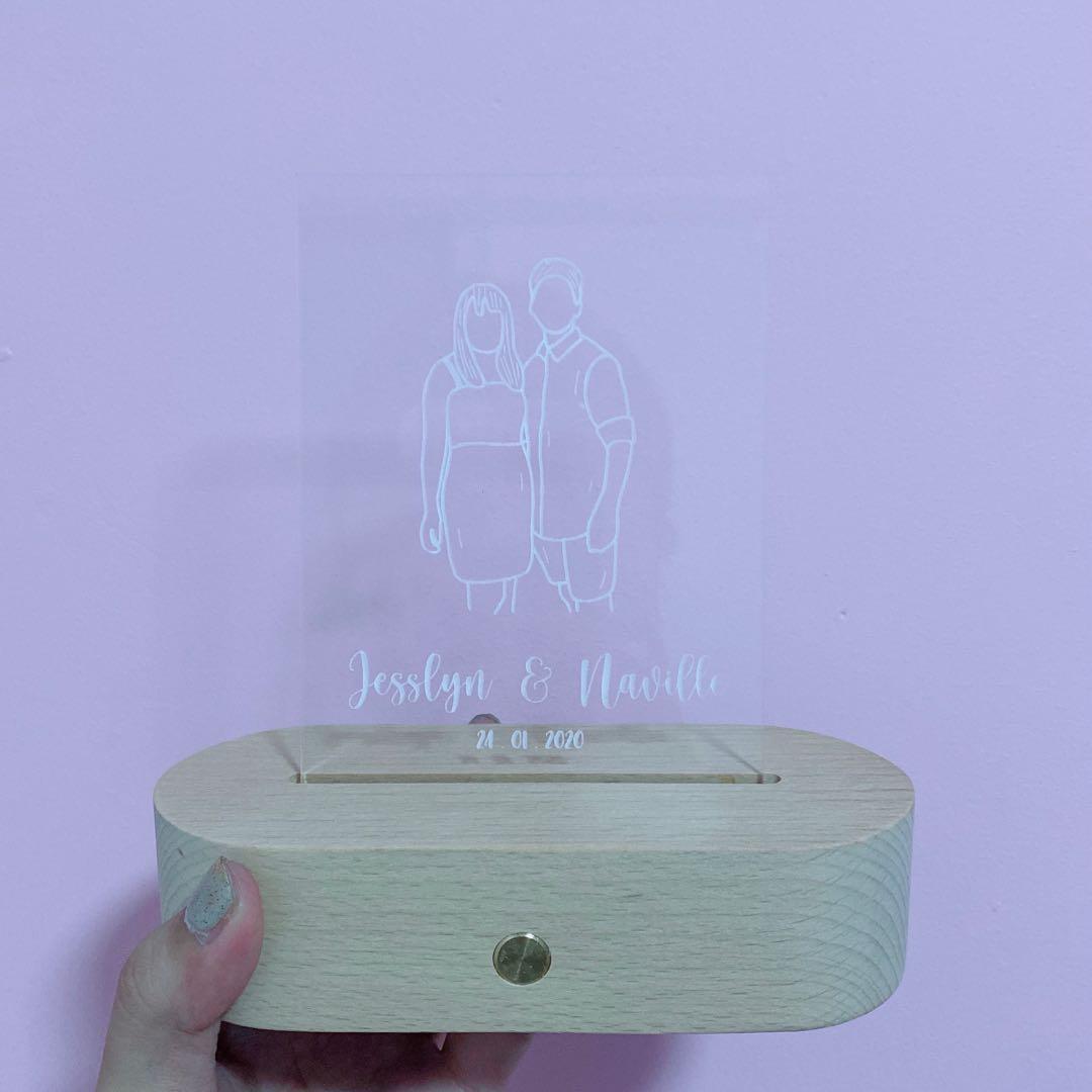 LED Wood Base Transparent Portrait Illustration Engraved Acrylic Night ...