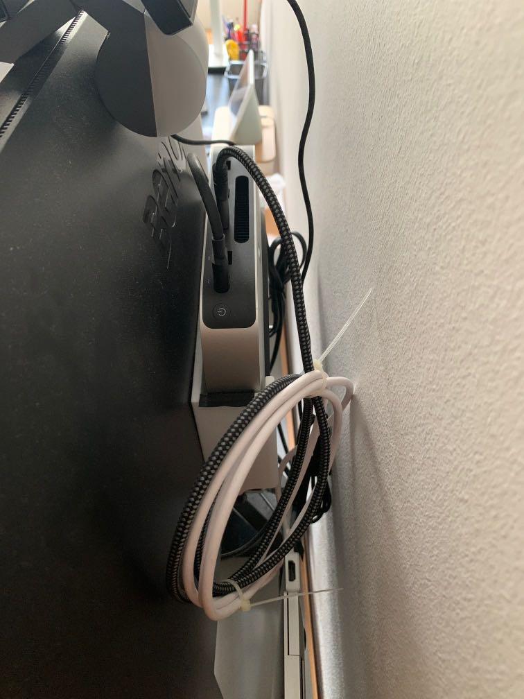 Mac mini M1 base model, Computers & Tech, Desktops on Carousell